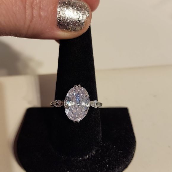 Jewelry | Ovalcut Accent Sides Woman Ring Gone With The Wind | Poshmark